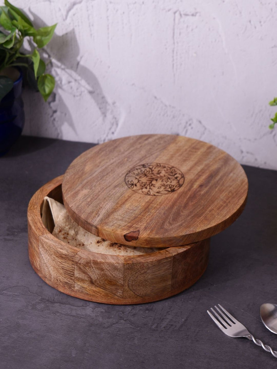Gul Hand Crafted Mango Wood Chapati Box with Fine Carving Lid – VarEesha