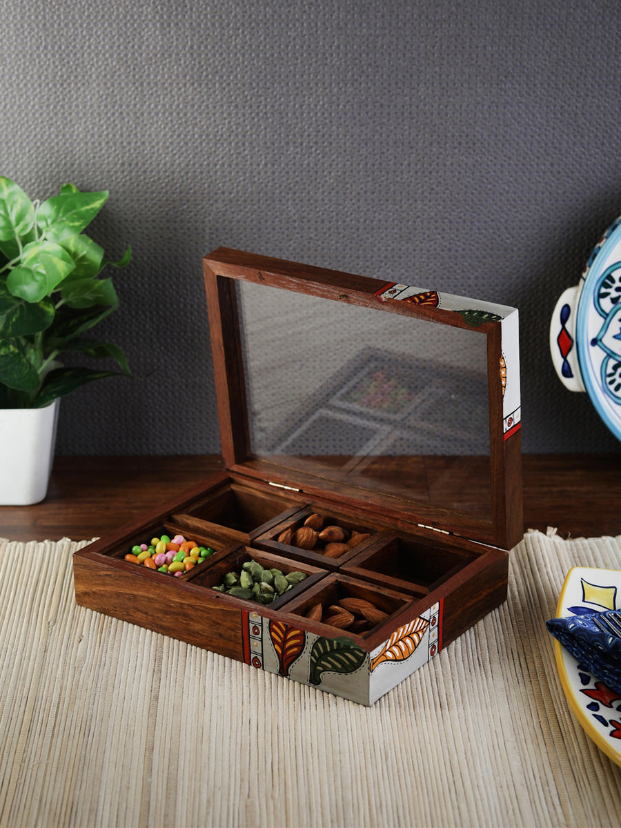 VarEesha Red Leaf Mango Wood Spice Box with 6 Partitions
